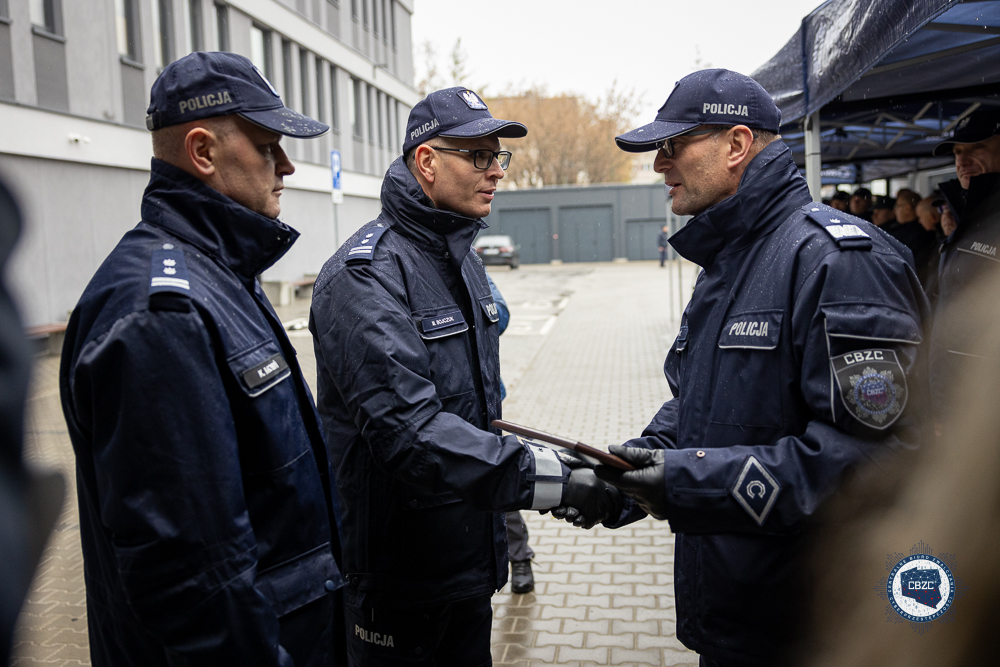 Siedziba Zarządu we Wrocławiu CBZC i Komisariatu Policji Wrocław ...